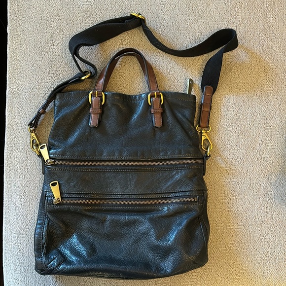 Fossil | Bags | Fossil Black Leather Two Way Messenger Top Handle Bag ...